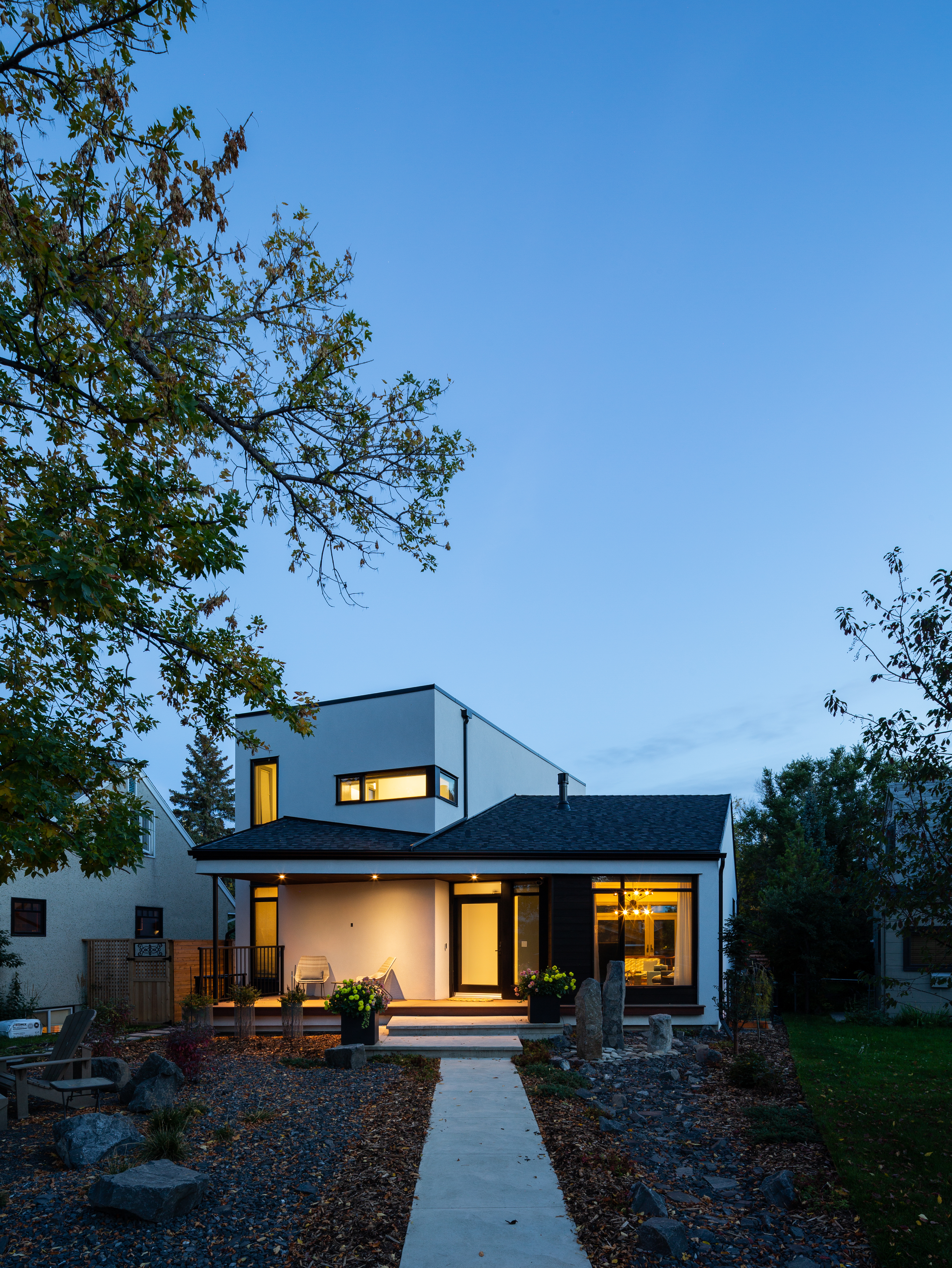 Trapezoid House | BowerBird