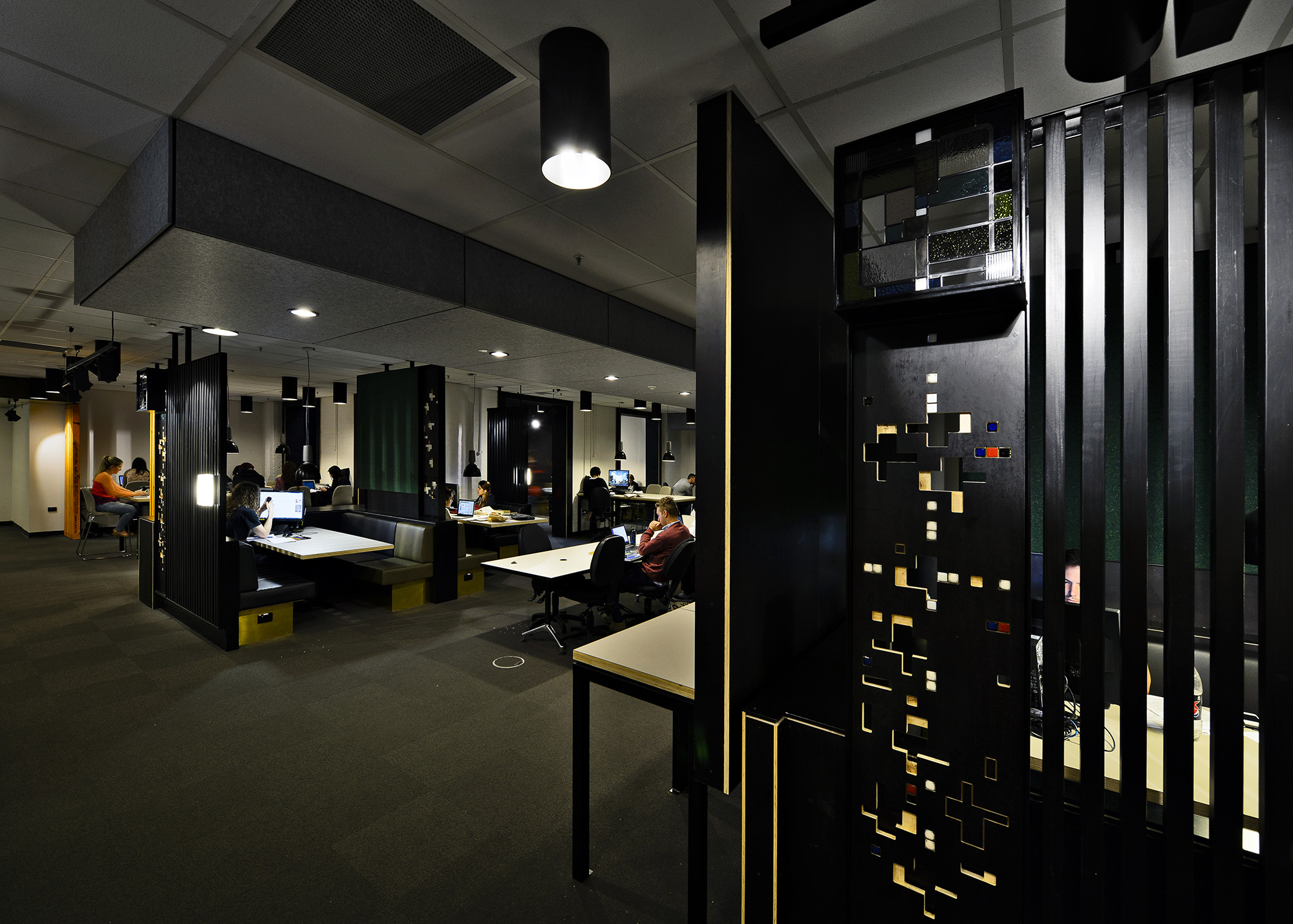 Deakin University Burwood Library | BowerBird